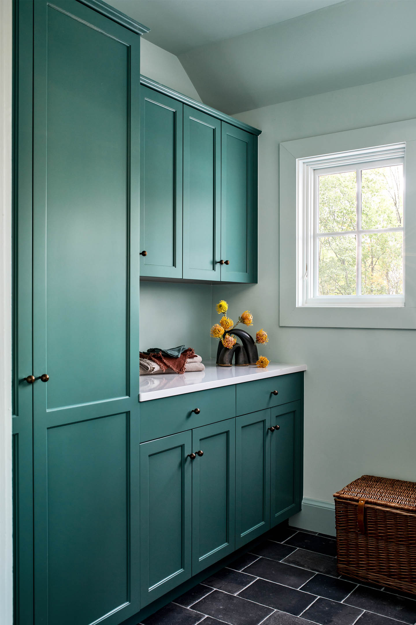 Interior Design Color Trends 2026: Designers Predict This Year's Top ...