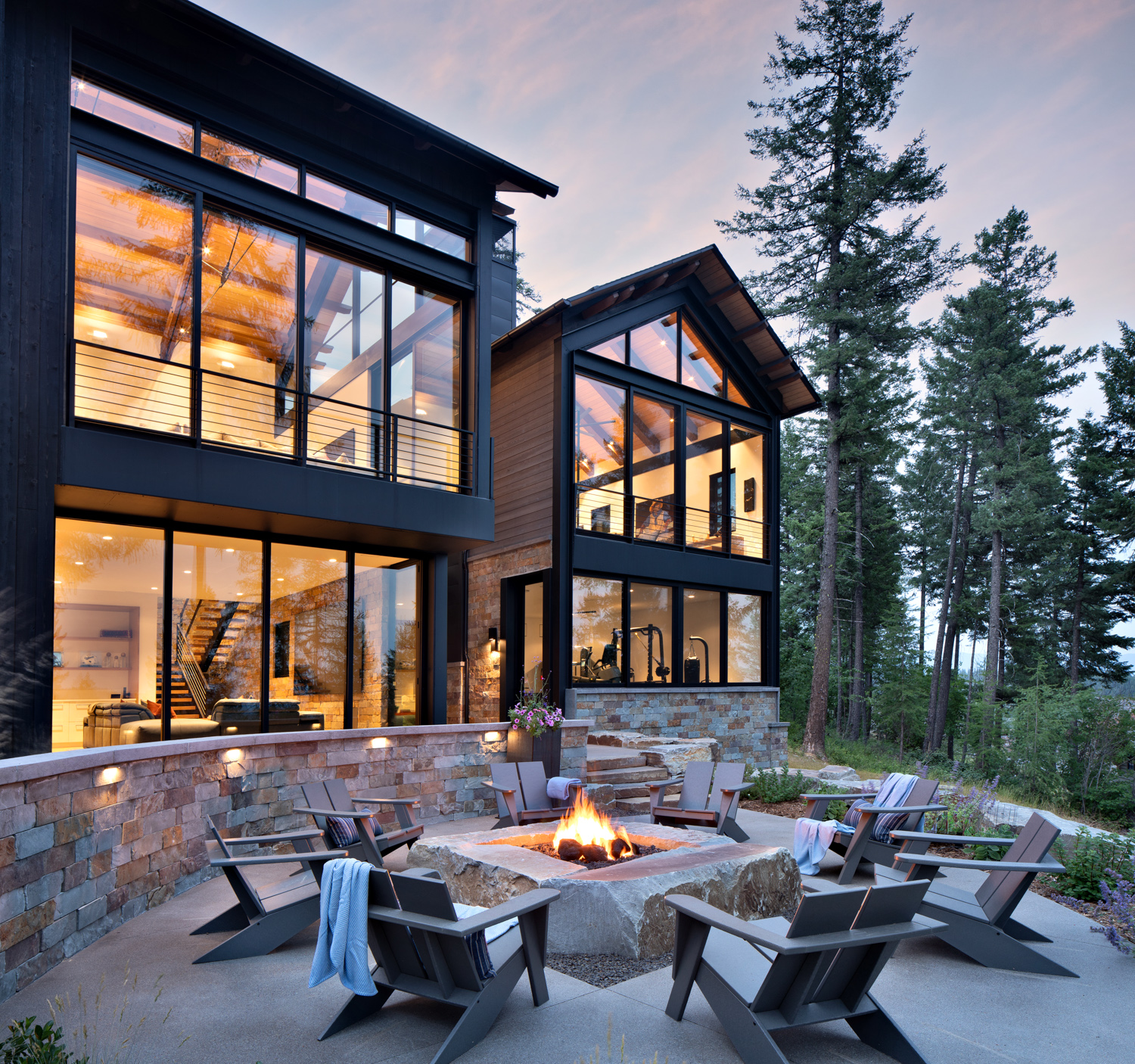 14 Outdoor Spaces Making The Most Of Their Landscapes | LUXE Interiors ...